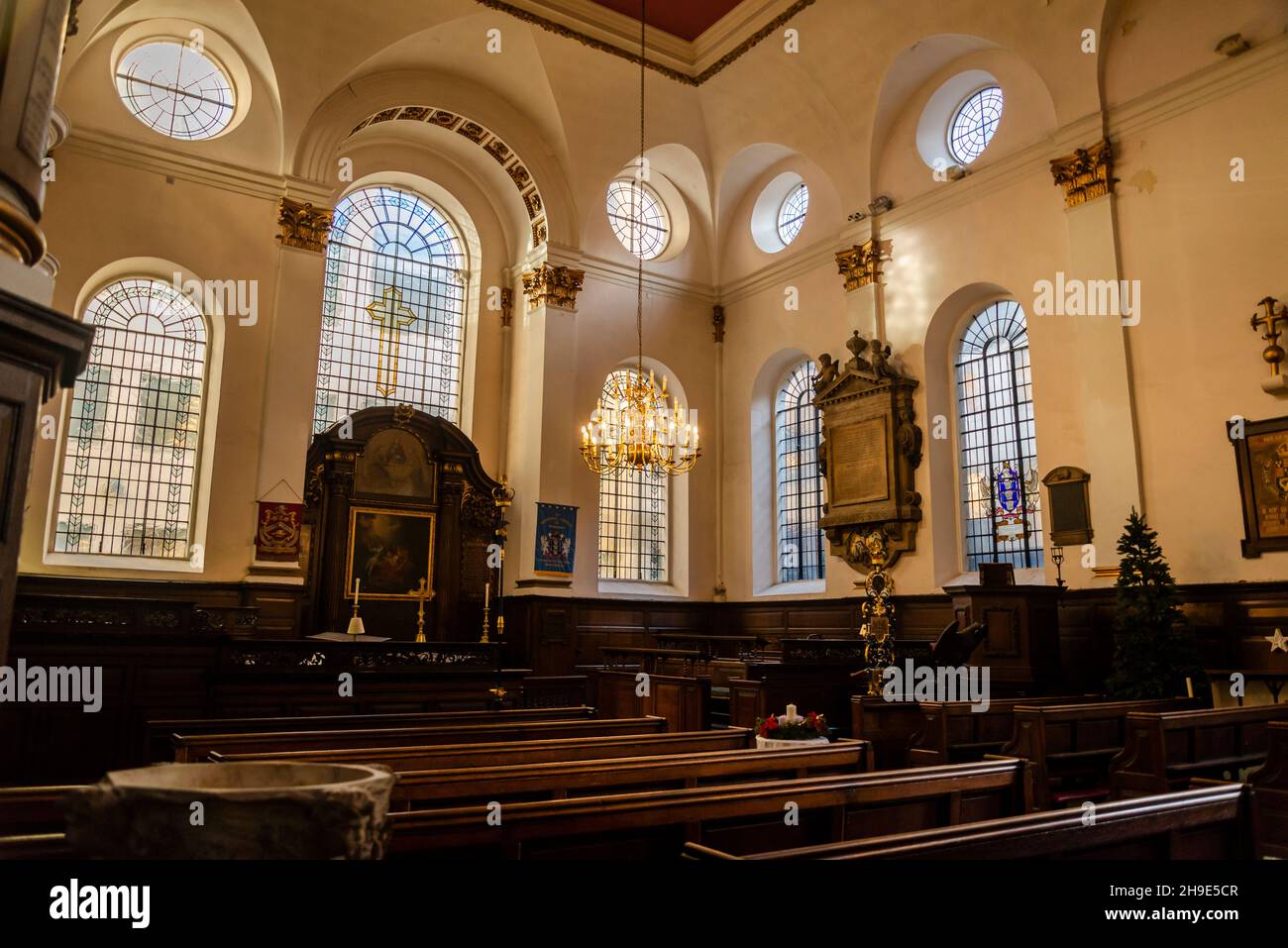 Interior of The Guild Church of St. Margaret Pattens, a Christopher ...