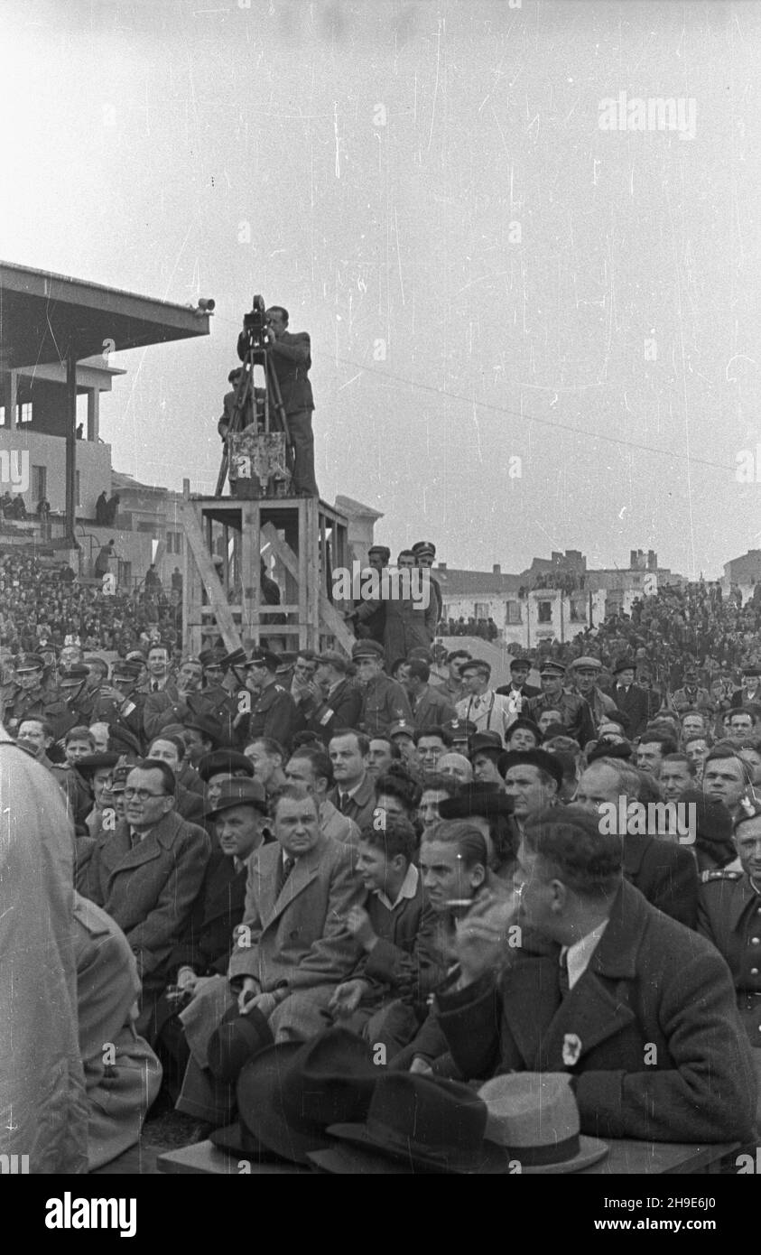 Soviet boxer hi-res stock photography and images - Alamy