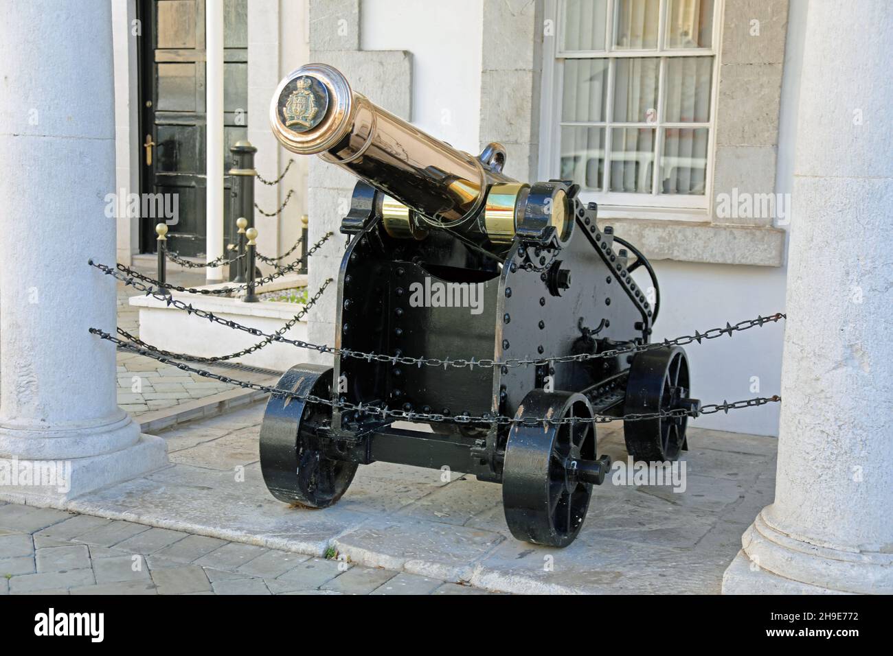 Mounted brass cannon outside the Convent Guard House in Gibraltar Stock ...