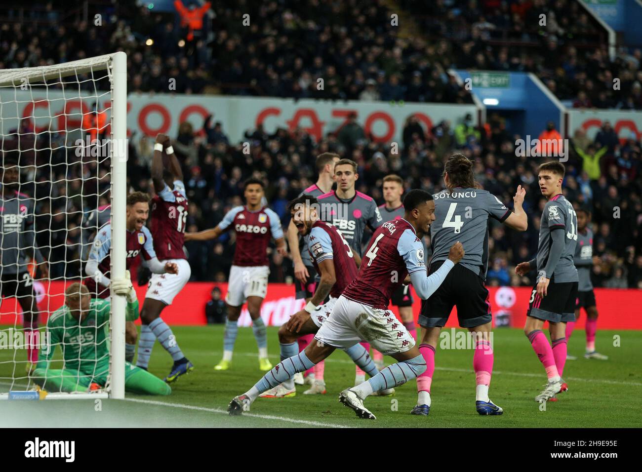 Birmingham, UK. 05th Dec, 2021. Ezri Konsa of Aston Villa (4 ...