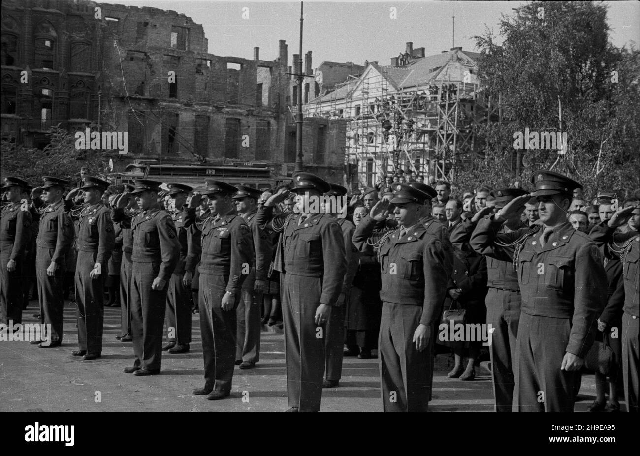 Mass church ww2 hi-res stock photography and images - Alamy