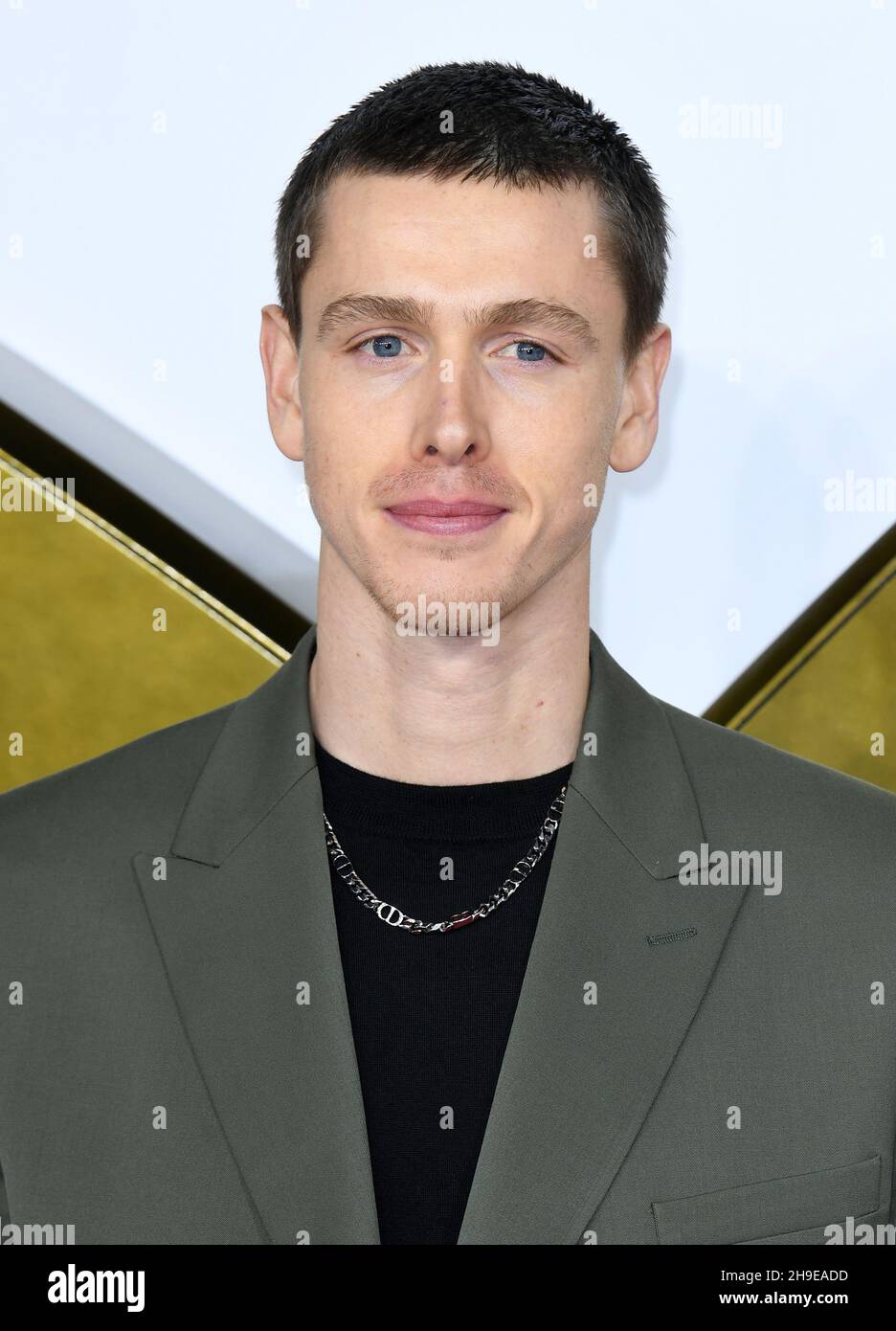 December 6th, 2021. London, UK. Harris Dickinson attending The King's ...