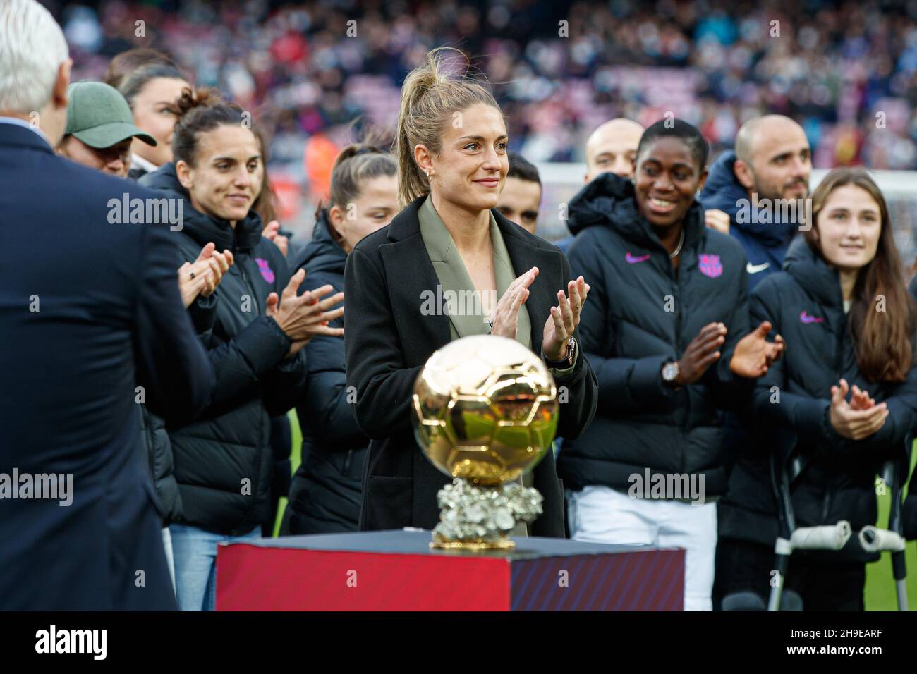 Alexia putellas golden hi-res stock photography and images - Alamy