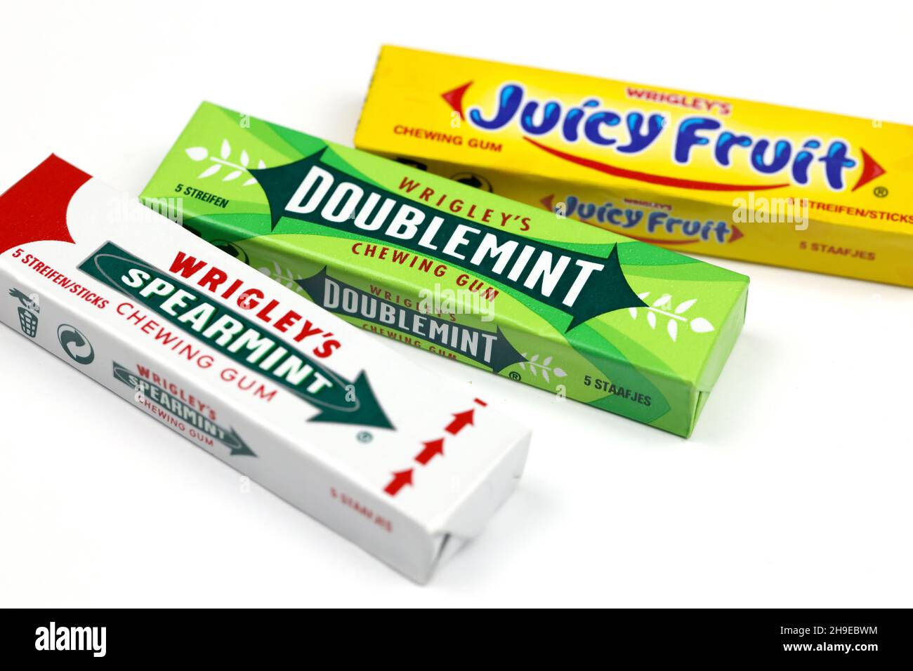 KHARKOV, UKRAINE - FEBRUARY 14, 2021: Wrigleys Spearmint Doublemint and ...