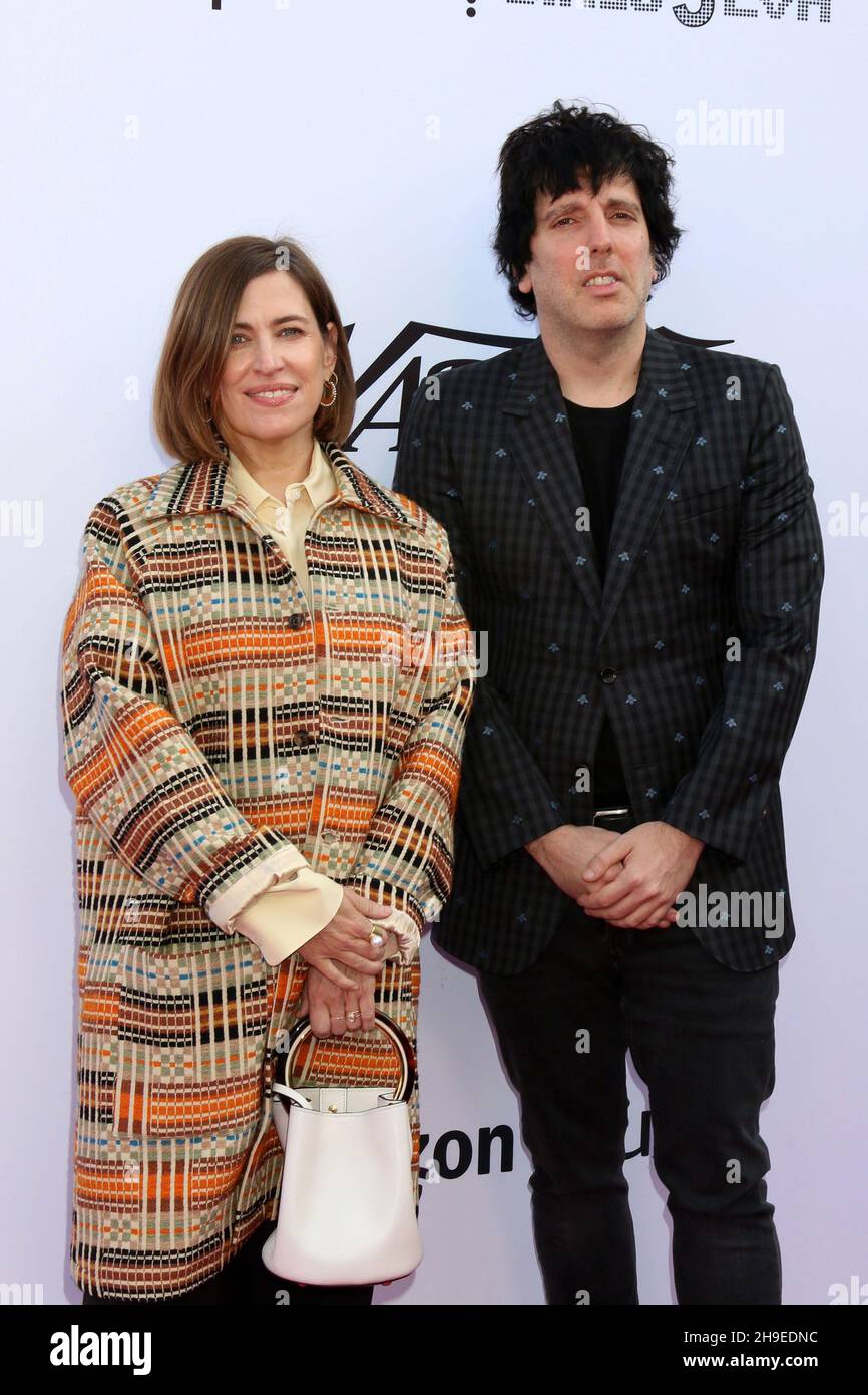 Los Angeles, CA. 4th Dec, 2021. Jenifer Mallory, Ron Perry at arrivals ...