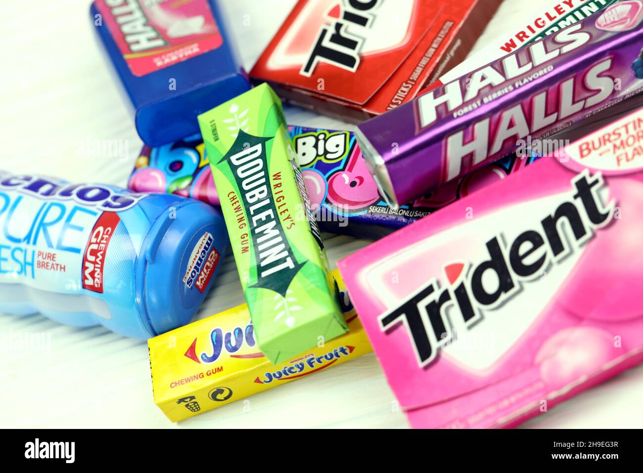 KHARKOV, UKRAINE - JULY 2, 2021: Many chewing gum packs in various ...