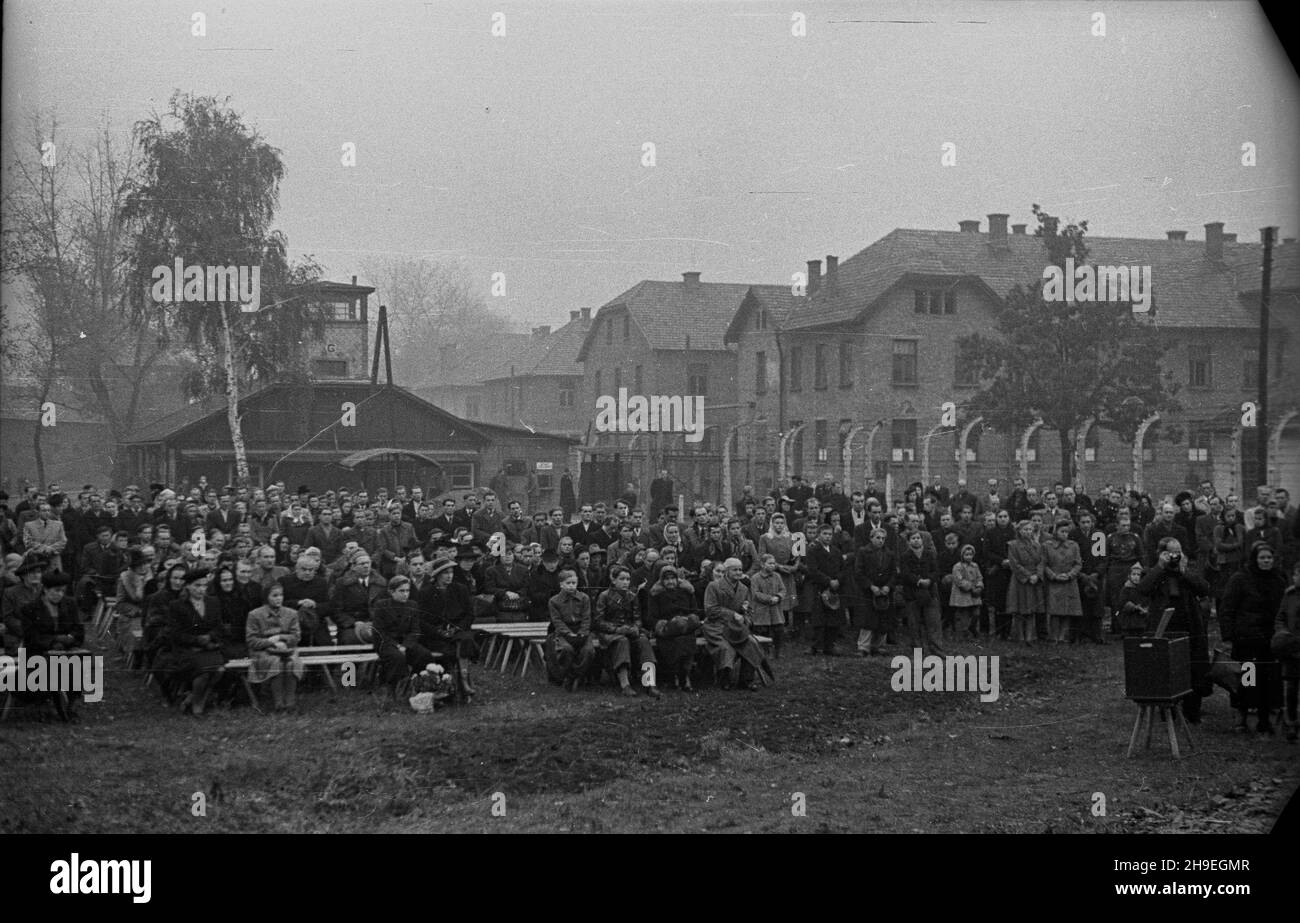 Oœwiêcim, 1947-11-01. By³y niemiecki obóz koncentracyjny Auschwitz ...