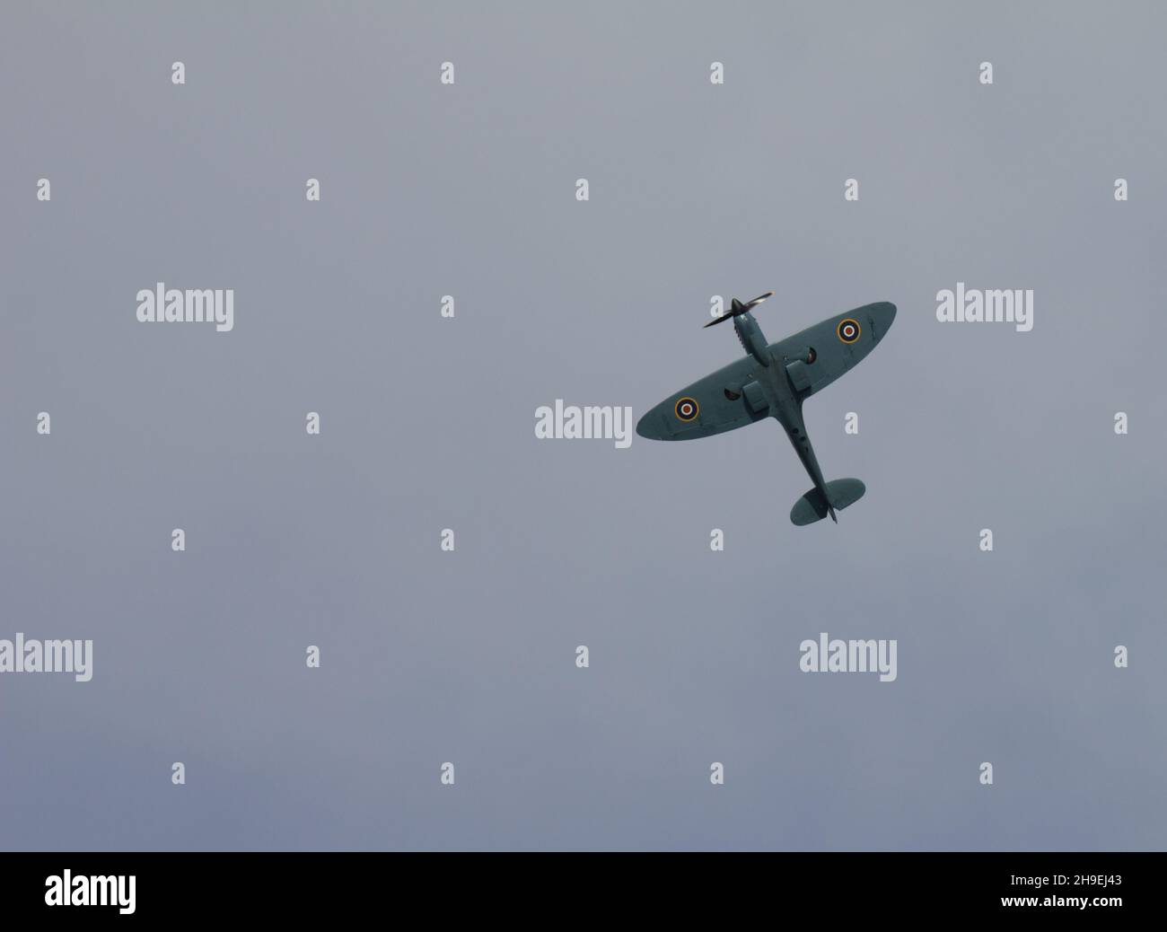 Supermarine Spitfire climbing. Powered by Rolls-Royce Merlin or Griffin ...