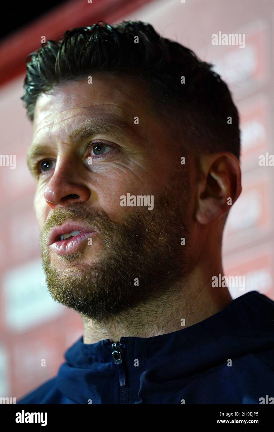 Boreham wood manager luke garrard hi-res stock photography and images ...