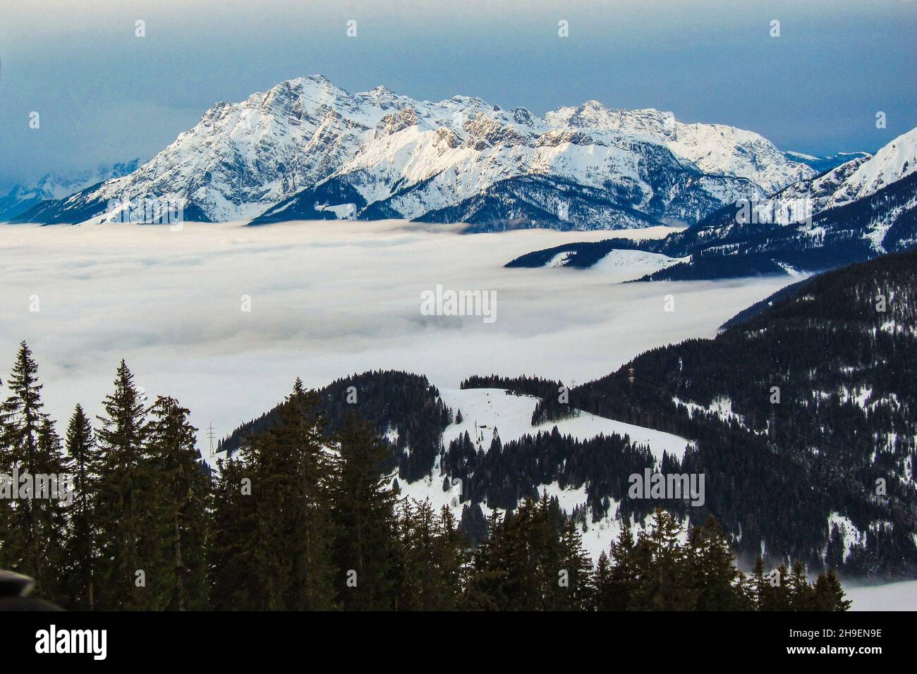 Beautiful idyllic winter landscape, stunning mountain range, snowy ...