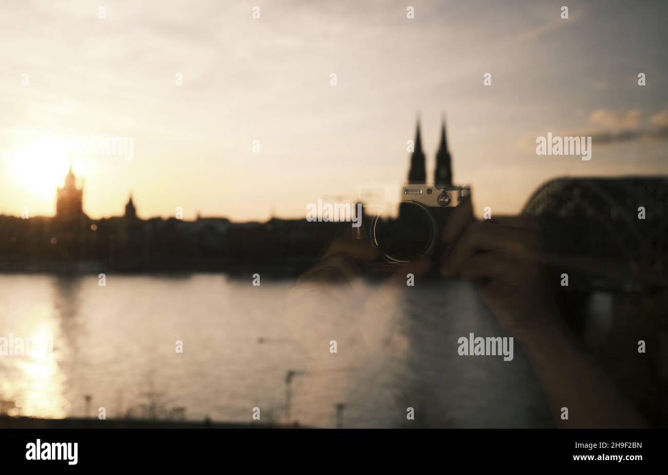 Sunset sky over the Cologne Cathedral captured from the Hohenzollern ...