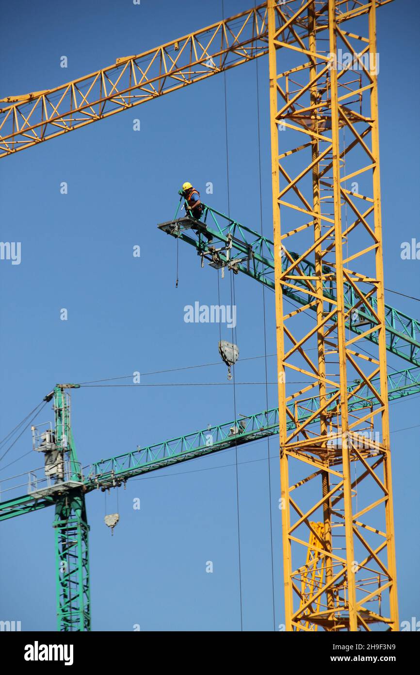 Height assessment hi-res stock photography and images - Alamy