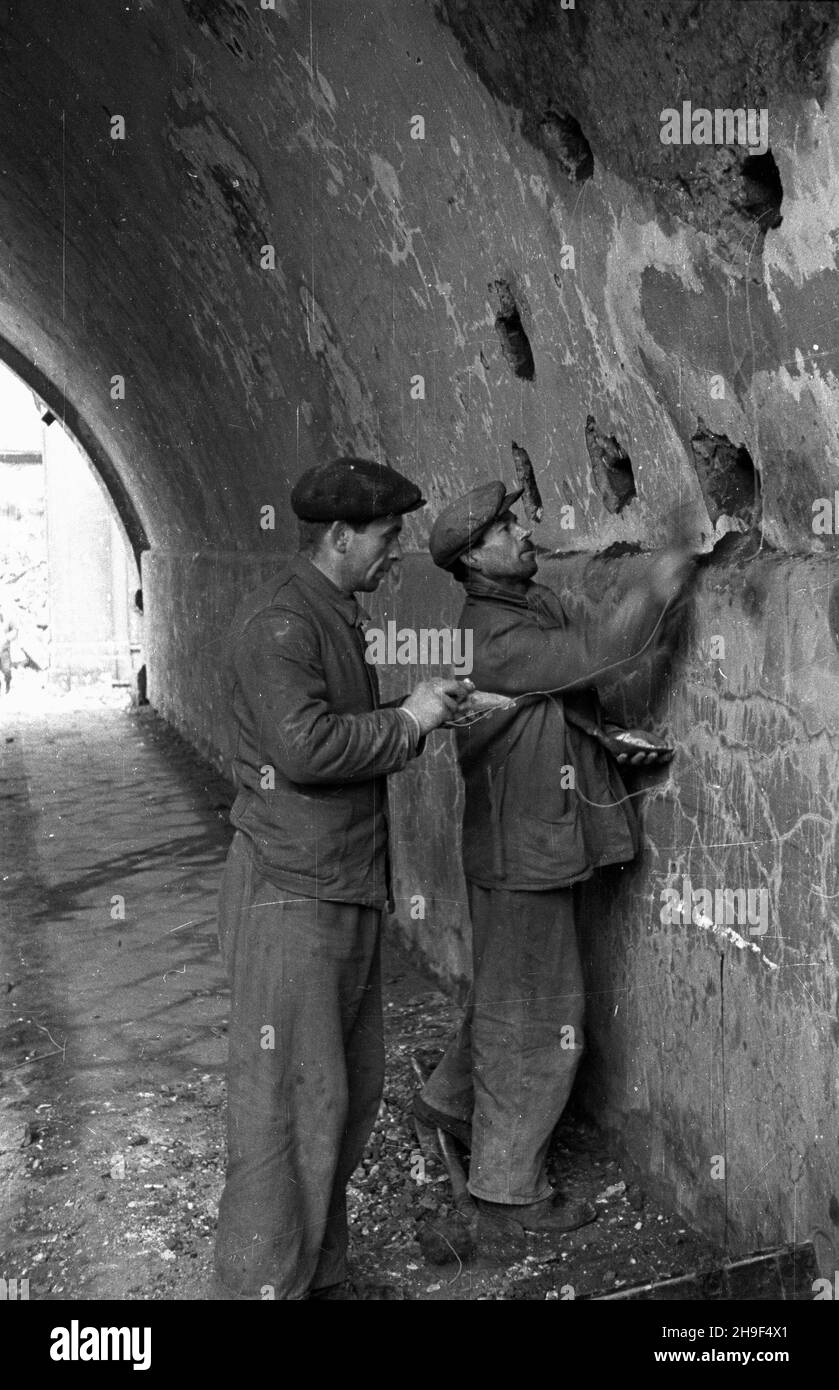 Ladunki wybuchowe hi-res stock photography and images - Alamy