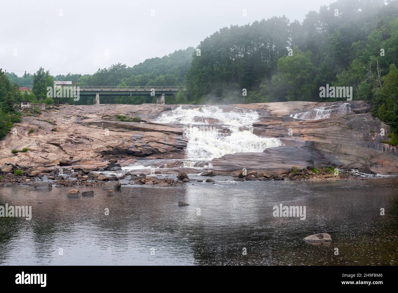 The Sault-Au-Mouton waterfalls park in the town of Longue-Rive (Quebec ...