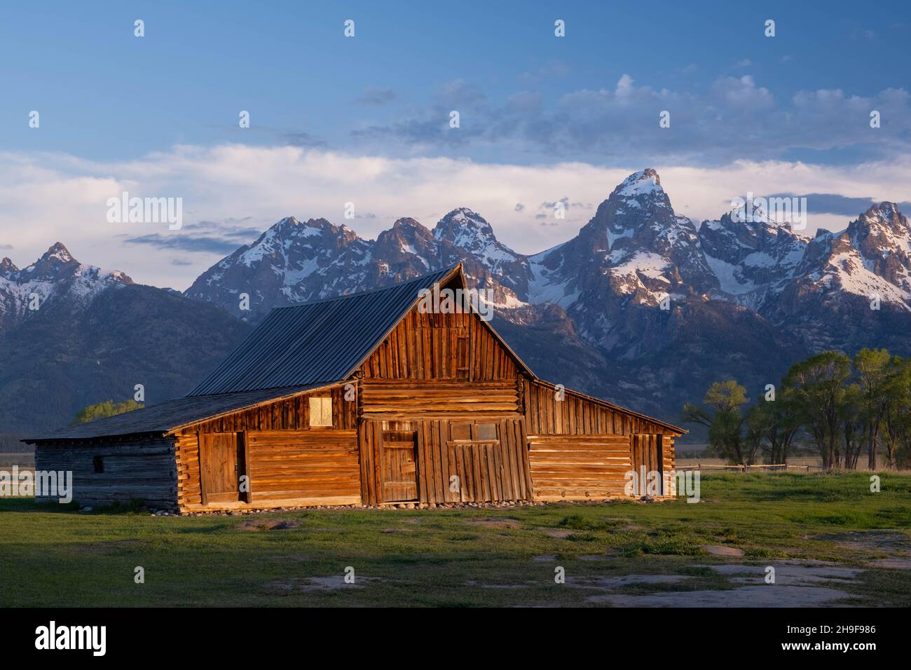 Grand Teton mountain range at Sunrise Stock Photo - Alamy
