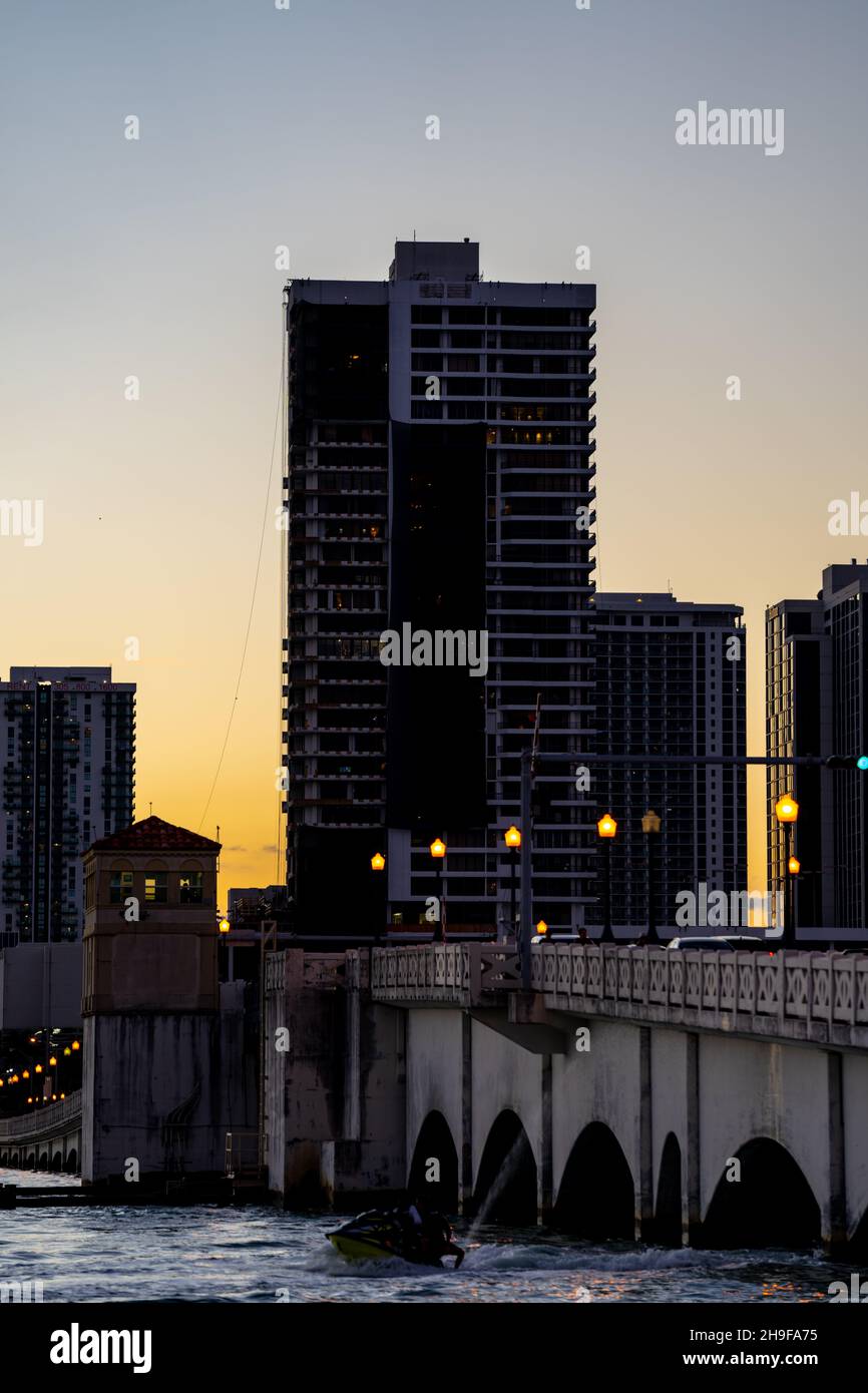 Building by the Venetian Causeway Miami FL Stock Photo - Alamy