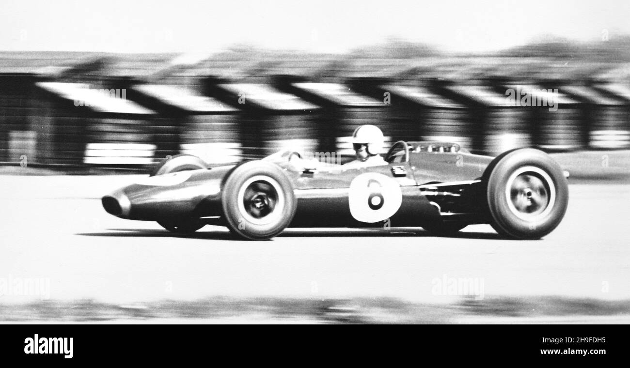 Jack Brabham in his own Formula 1 BT3, powered by a 1500cc V8 Coventry ...