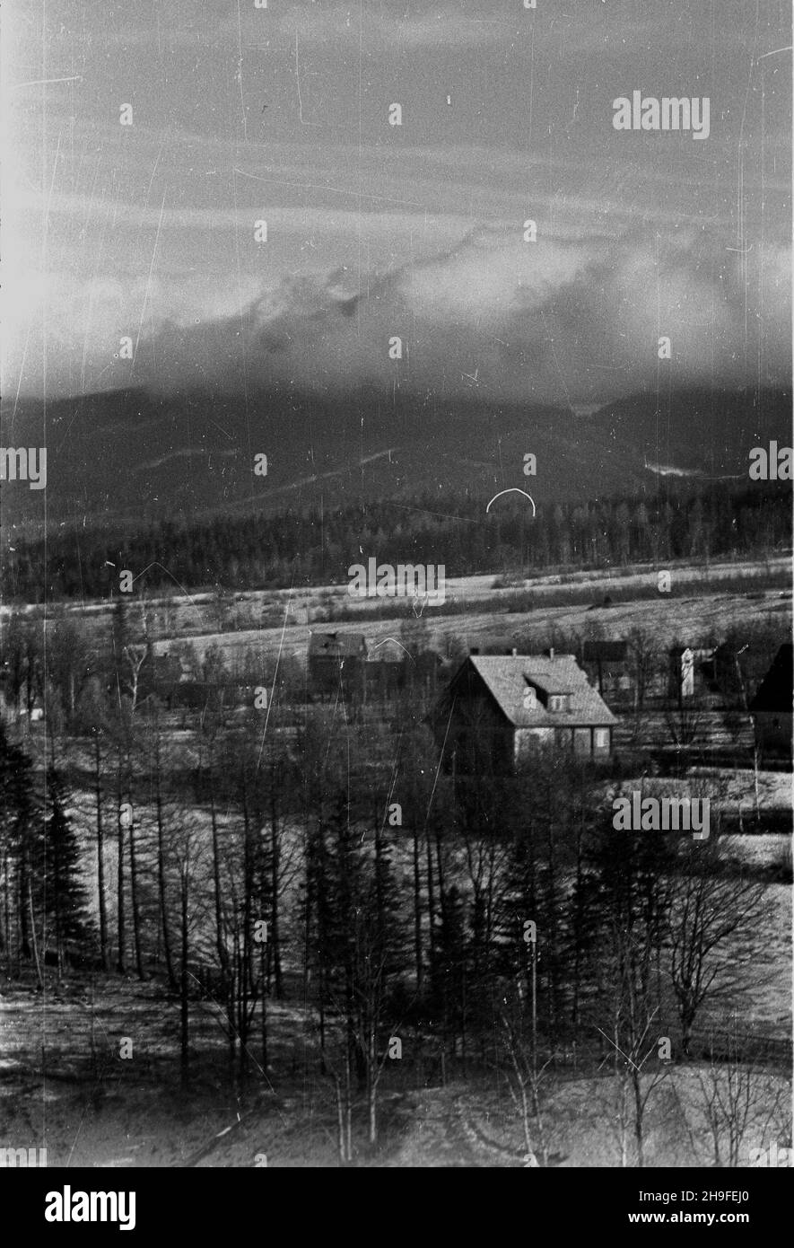 Tirolian hi-res stock photography and images - Alamy