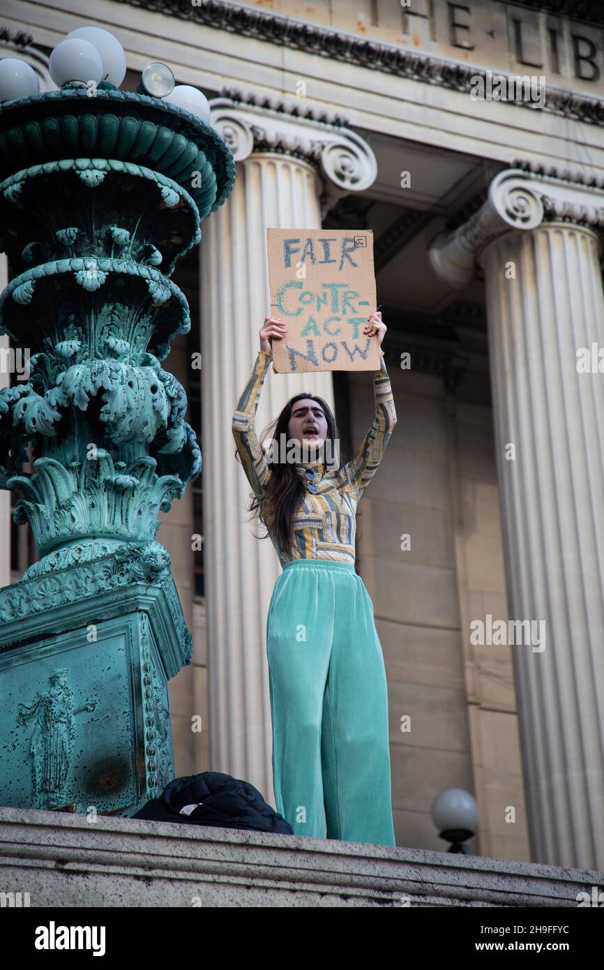 Fair contract now hi-res stock photography and images - Alamy