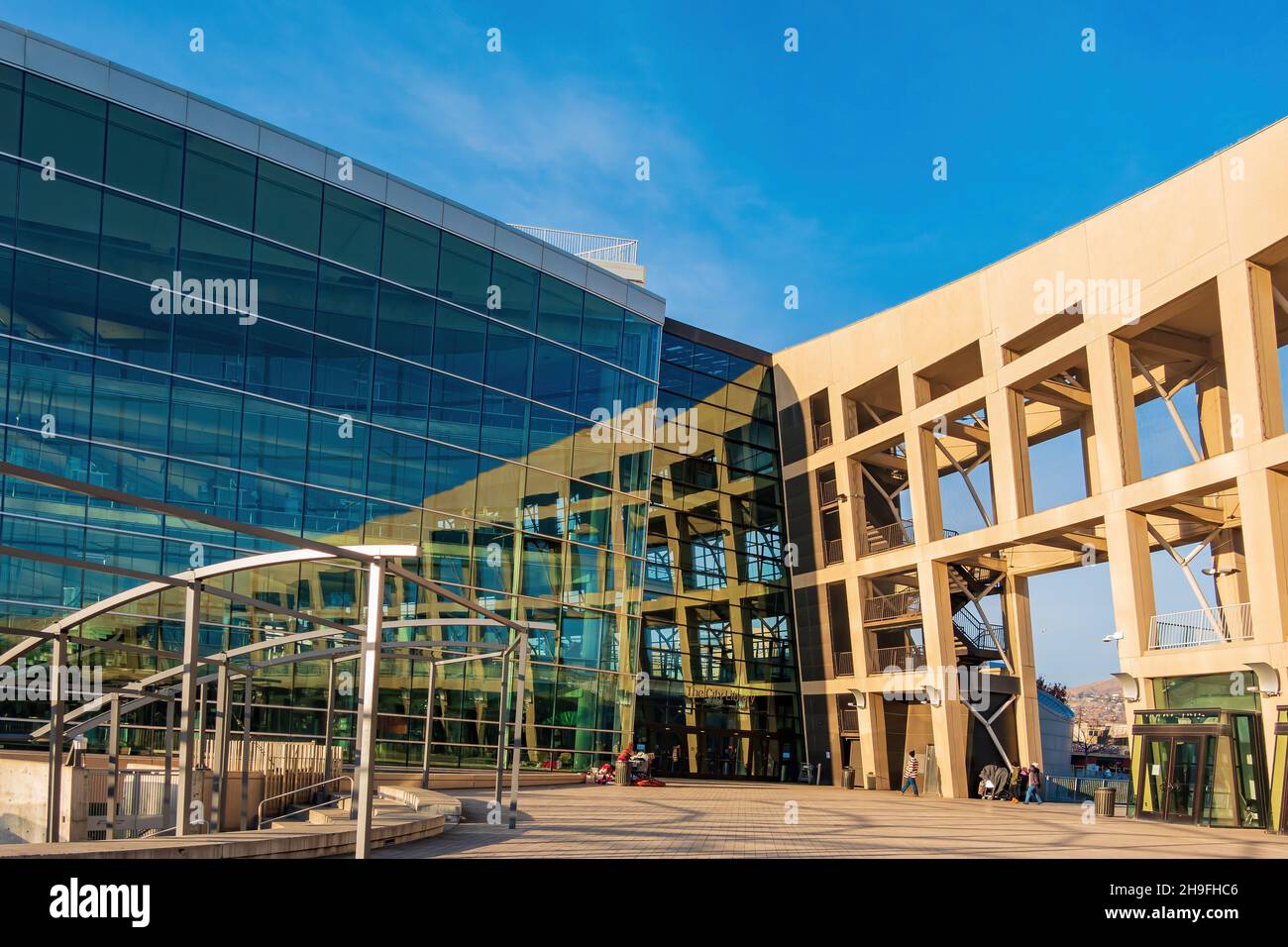 Salt lake city public library hi-res stock photography and images - Alamy