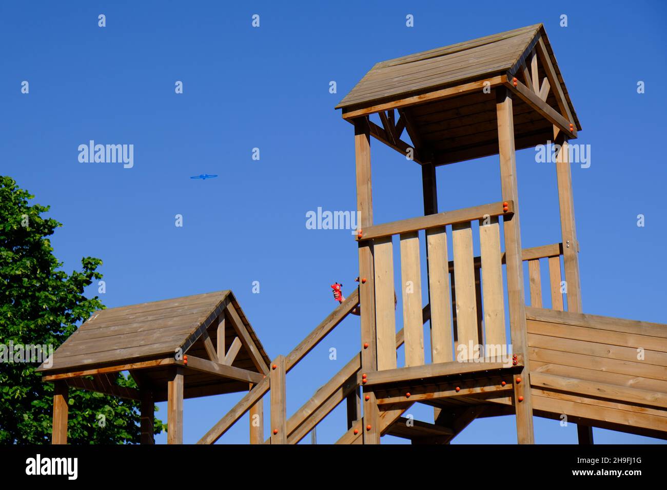High kids slide hi-res stock photography and images - Alamy
