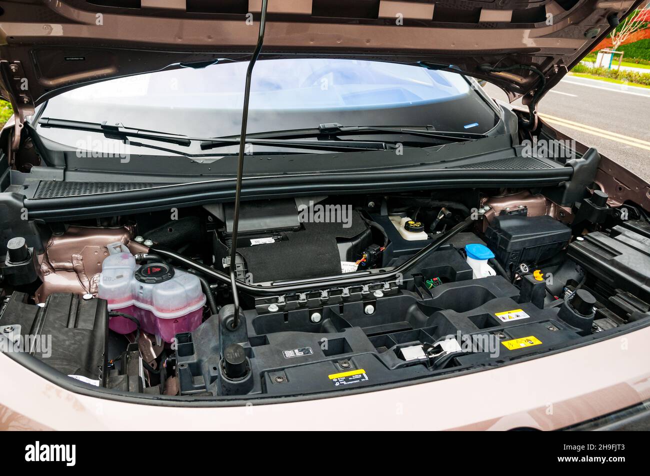 Vw engine bay hi-res stock photography and images - Alamy