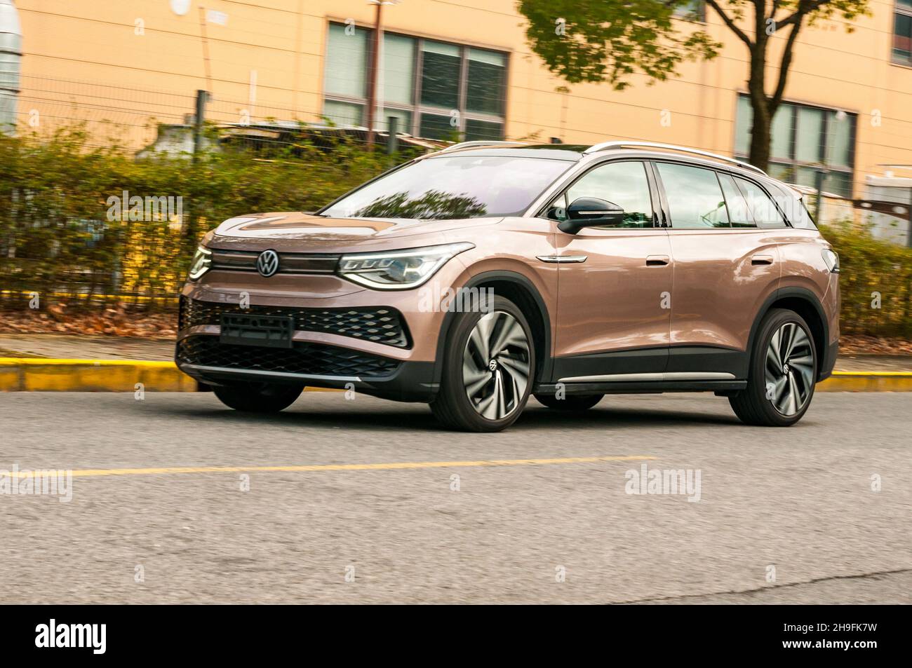 Volkswagen ID.6 X Prime being driven in Shanghai, China Stock Photo - Alamy