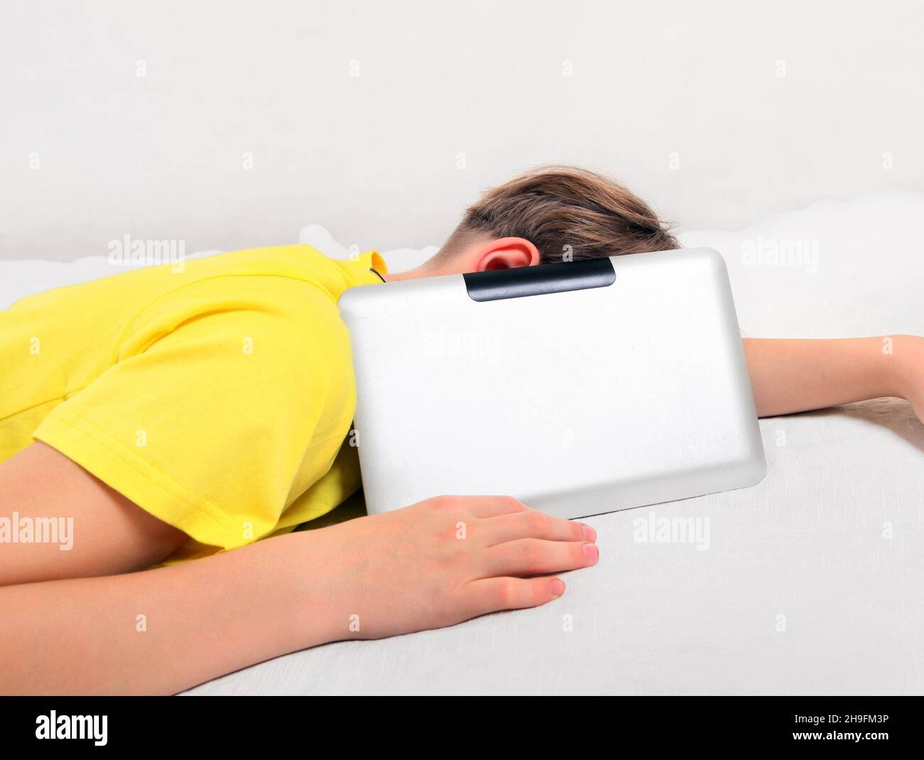 Sleep at the computer hi-res stock photography and images - Alamy
