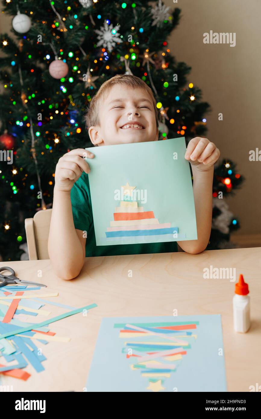 Diy paper hi-res stock photography and images - Alamy