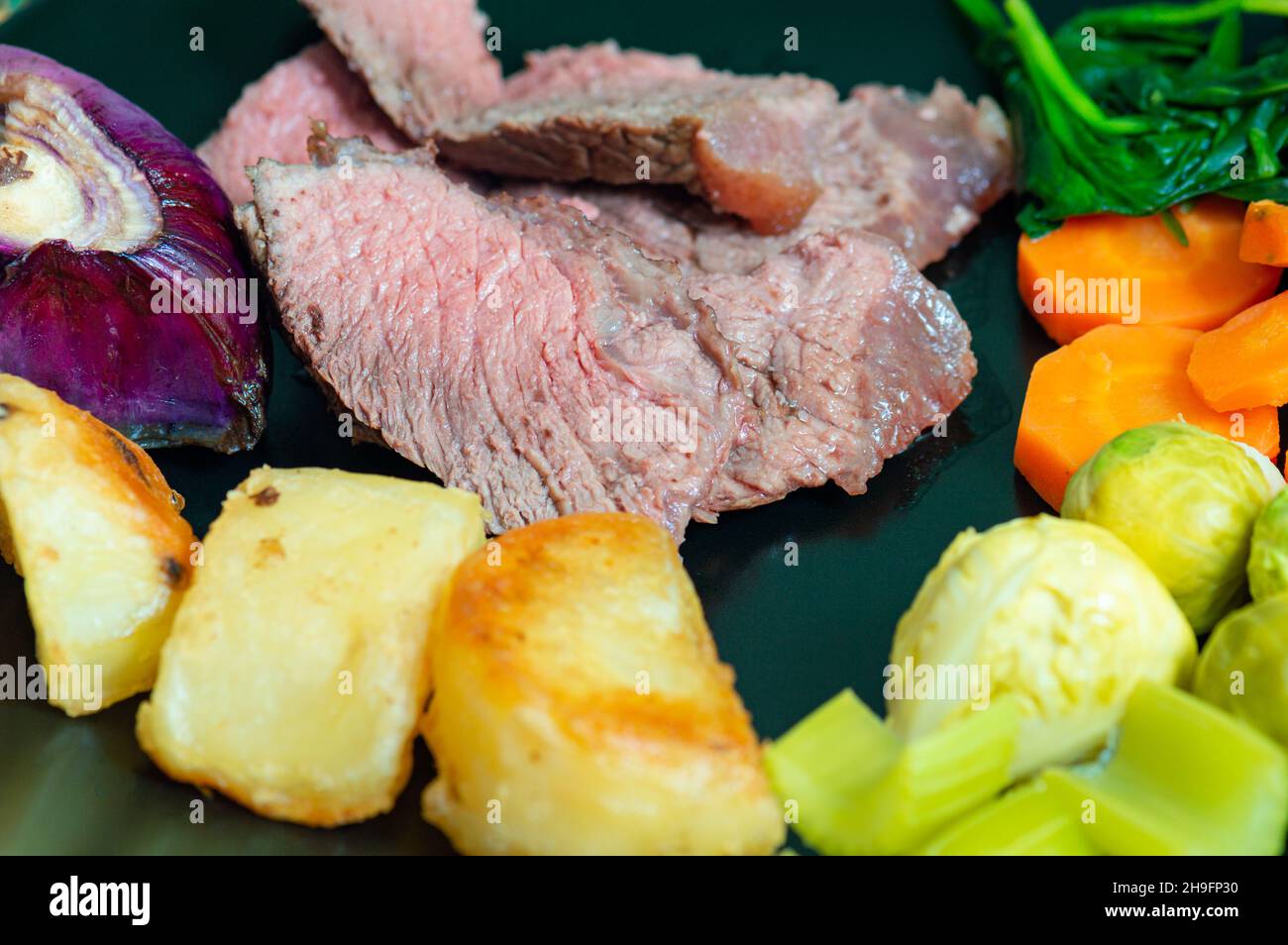 Roast Beef. English style roast dinner. Christmas dinner Stock Photo ...