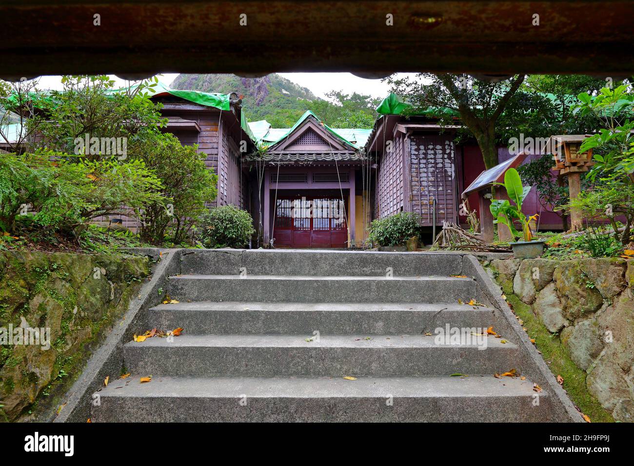 Jinguashi Shrine , a popular tourist and local destination near Jiufen ...