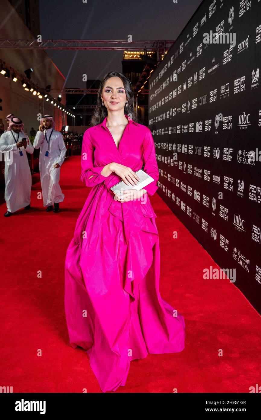 Jaddah, Saudi Arabia. 06th Dec, 2021. Saudi actress Sumaya Rida walks the red carpet as she ...