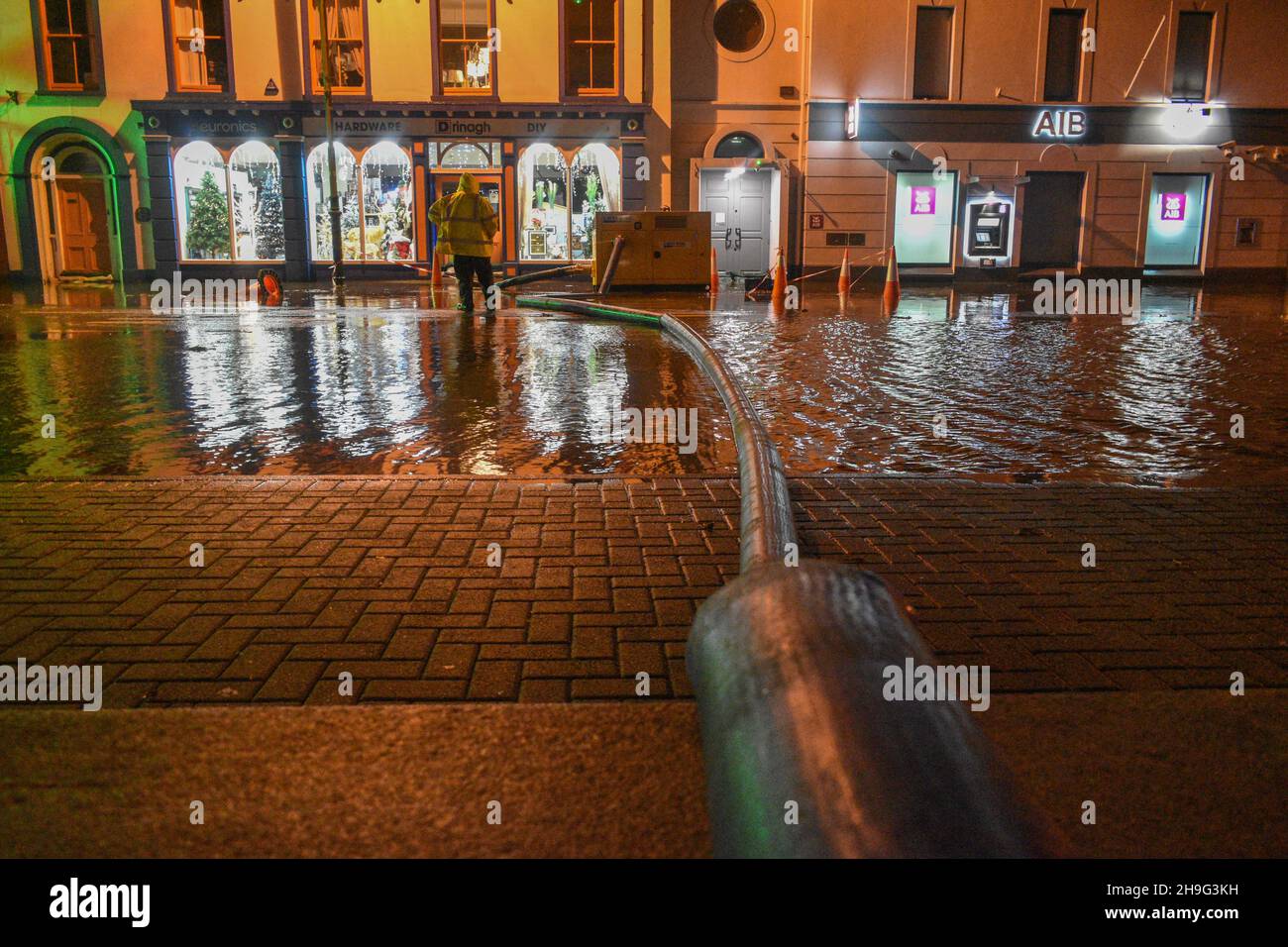 Bantry, West Cork, Ireland. 7th Dec, 2021. Bantry encounters yet ...