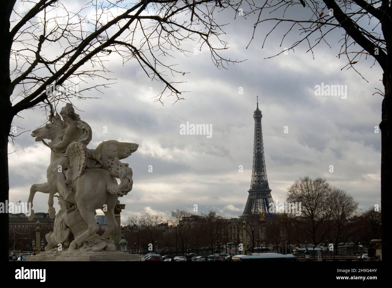 Mercury riding Pegasus - Mercure Monte sur Pegase - in the Tuileries ...