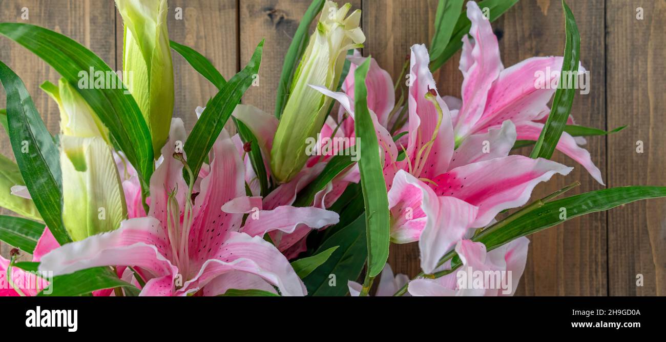 Fake lilies hi-res stock photography and images - Alamy