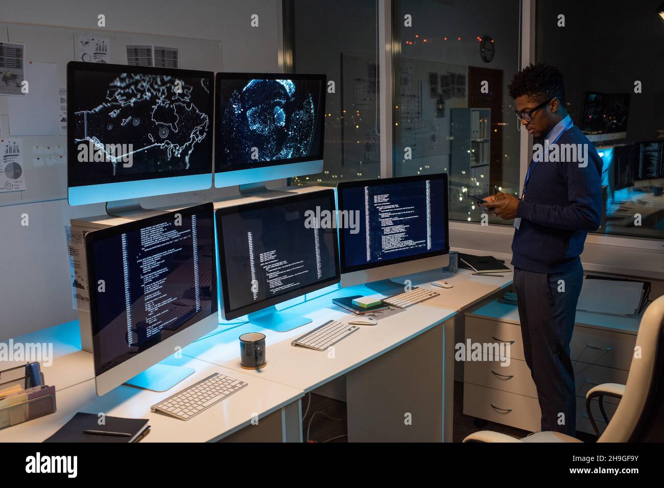 Data processing against african hi-res stock photography and images - Alamy