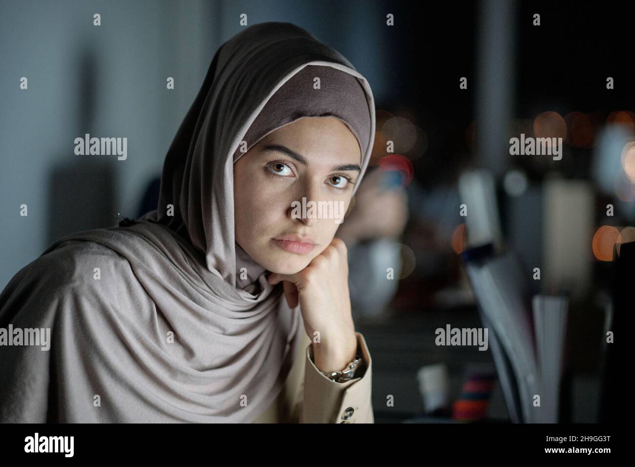 Tired muslim woman in national hi-res stock photography and images - Alamy