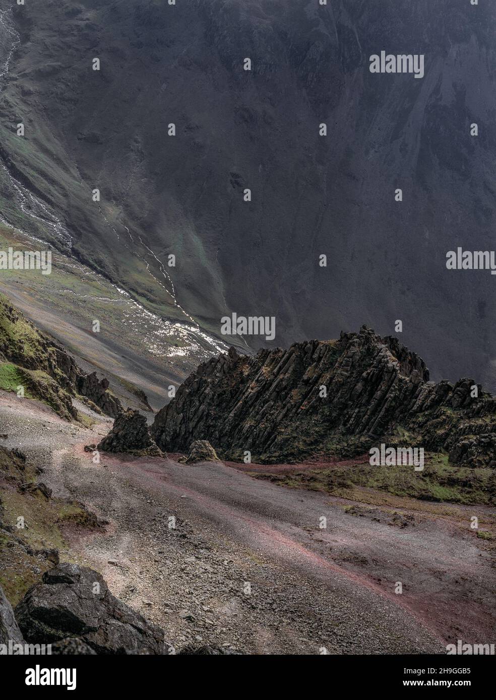 Looking down Great Hell Gate on Great Gable in The lake District Stock ...