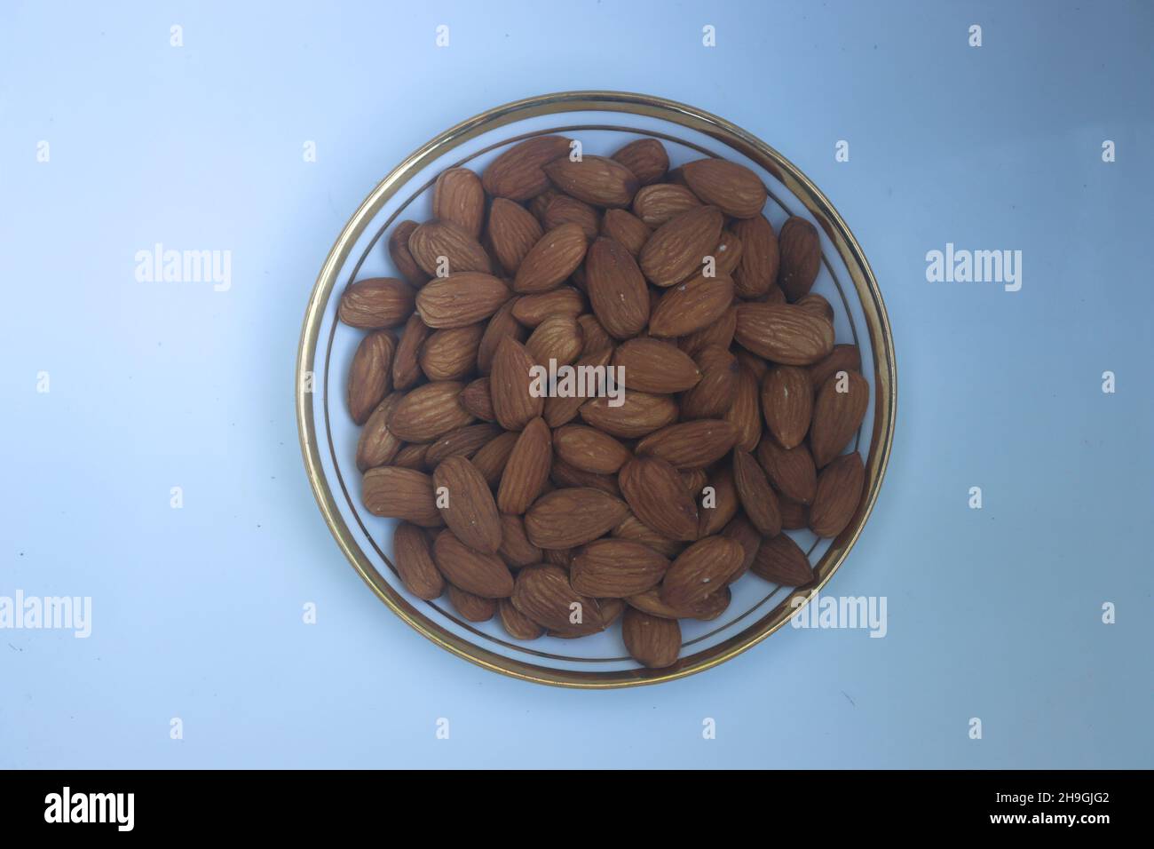 Badam milk hi-res stock photography and images - Alamy