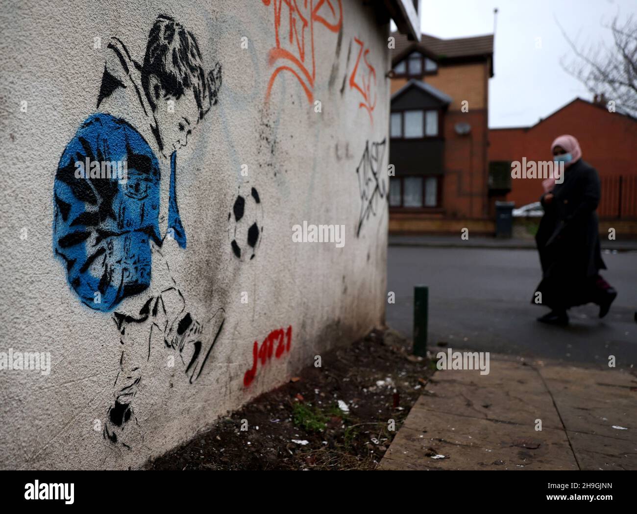 Arthur labinjo hughes hi-res stock photography and images - Alamy