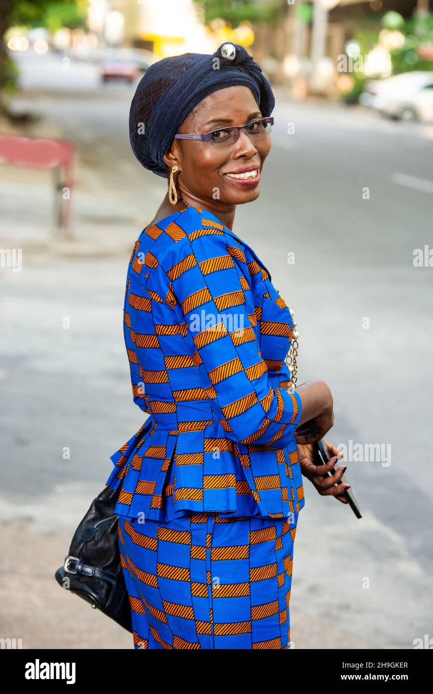 Turned sideways hi-res stock photography and images - Alamy