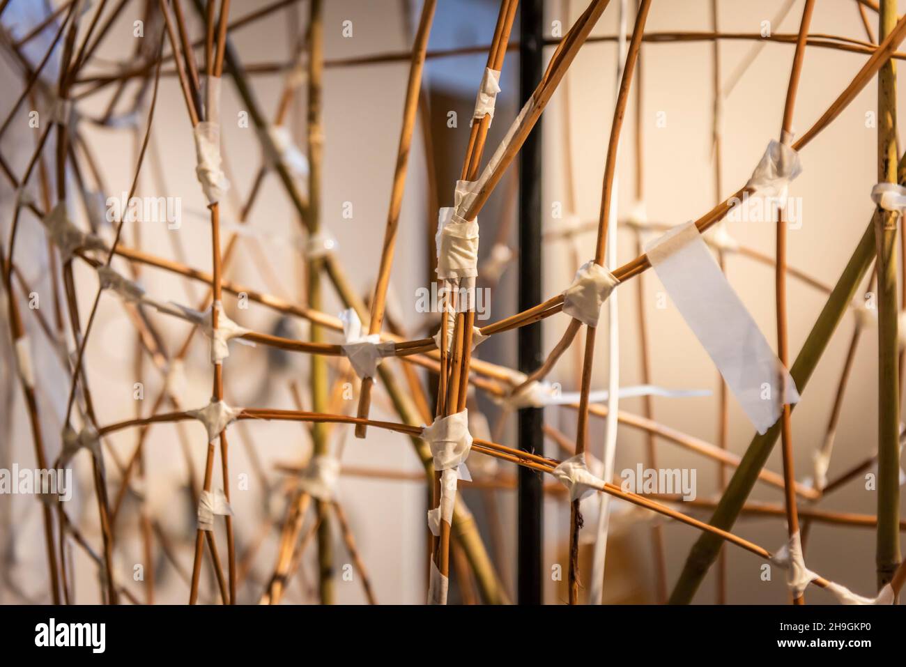 Armature sculpture hi-res stock photography and images - Alamy