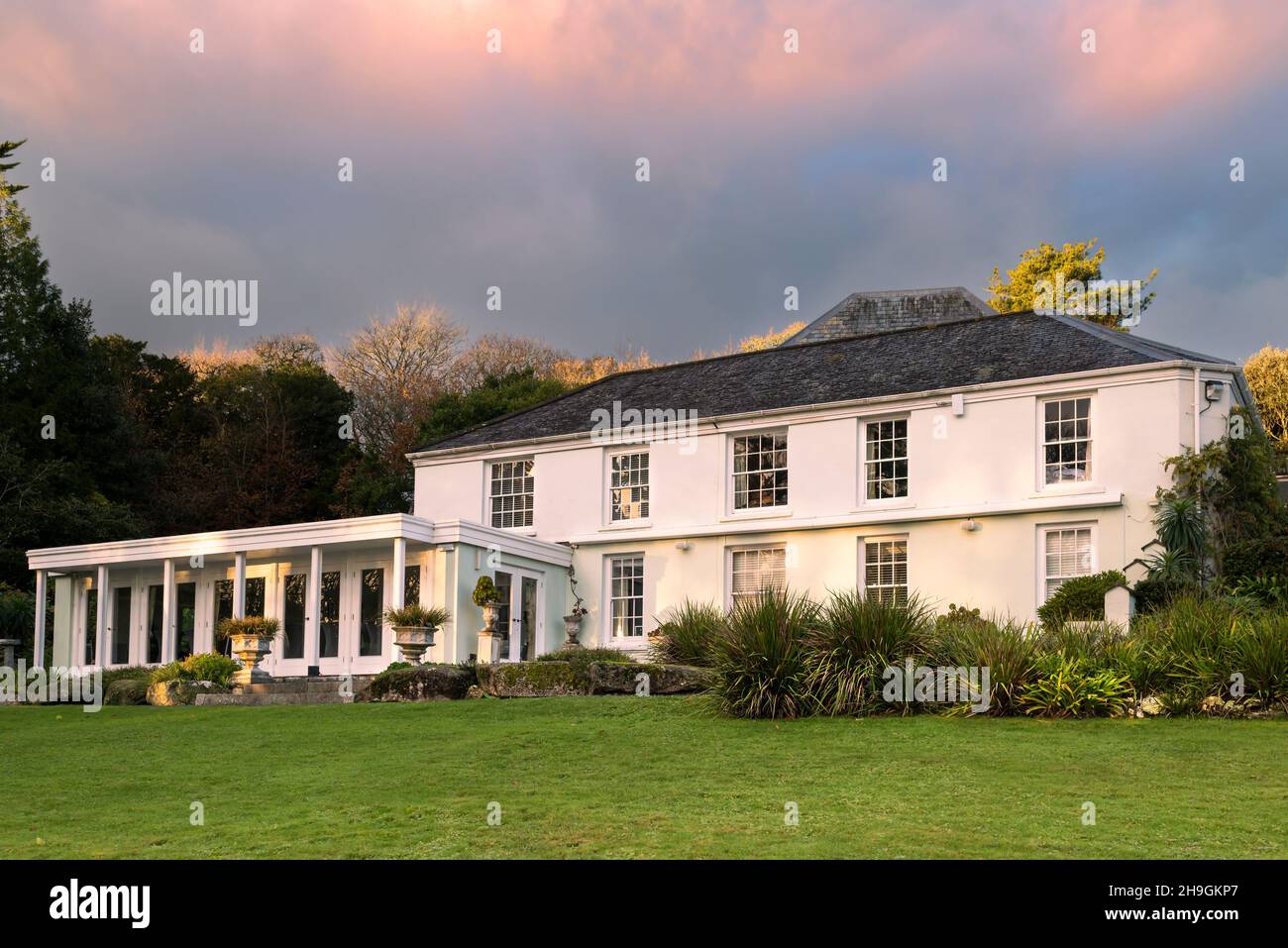 Th historic Georgian house in Trebah Garden in Cornwall Stock Photo - Alamy