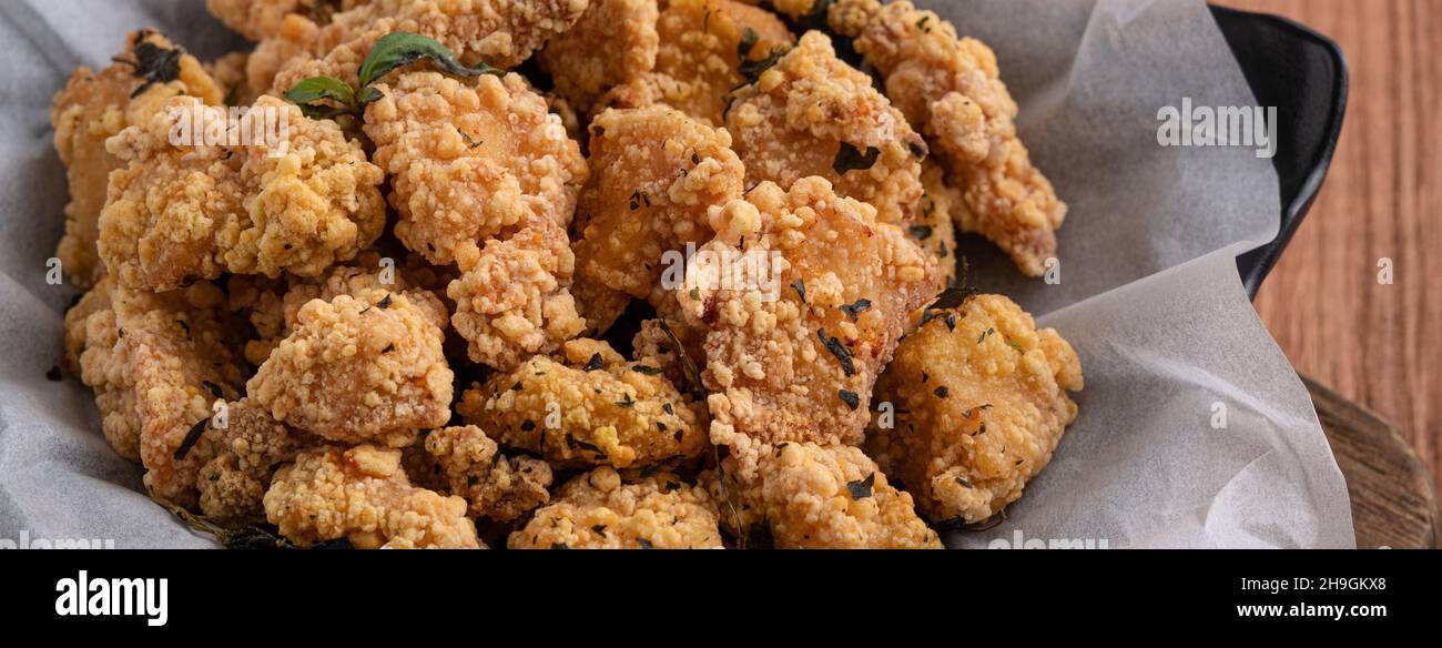 Close up of delicious fried popcorn chicken food in Taiwan for famous ...