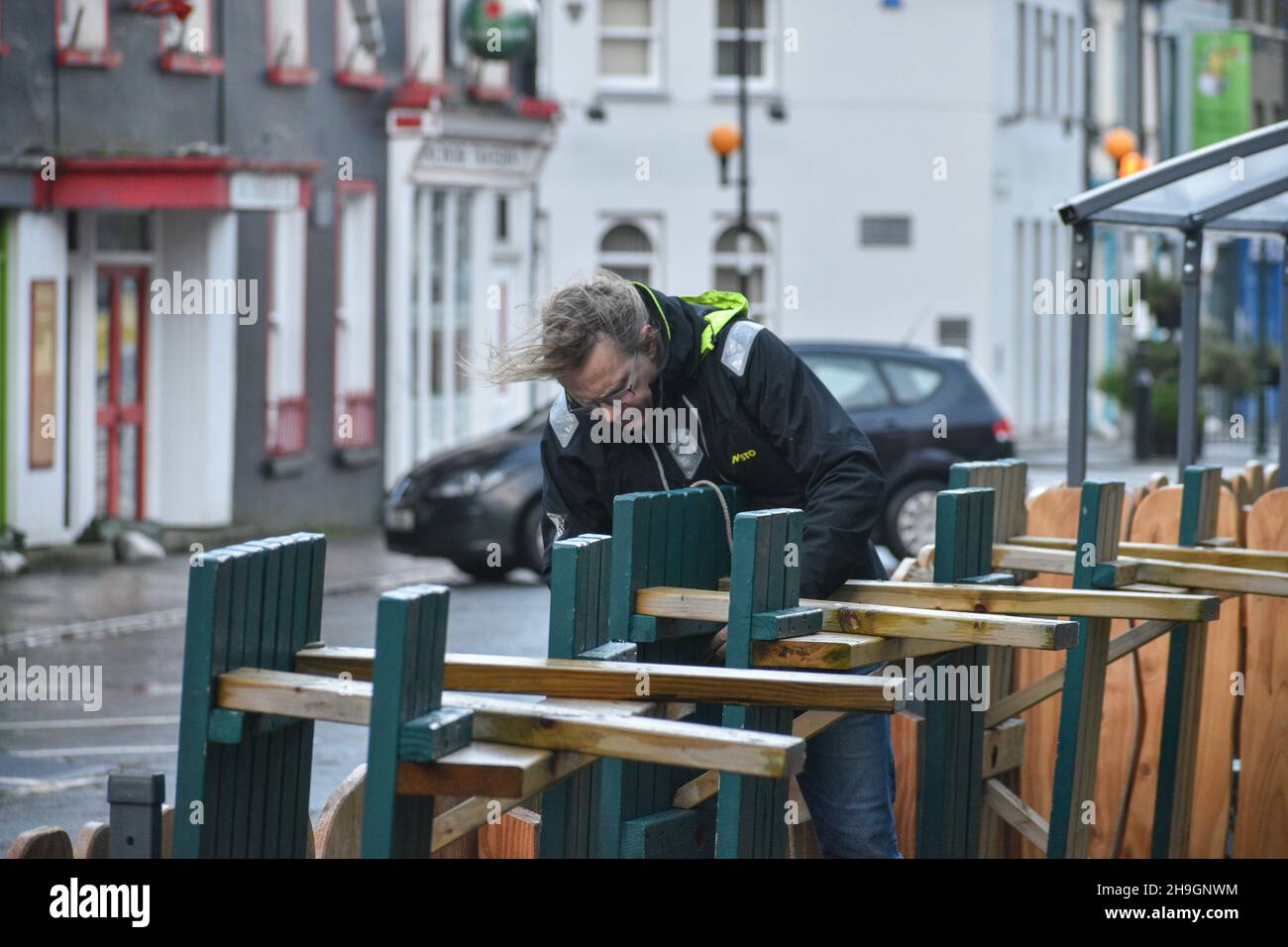 Bantry, West Cork, Ireland. 7th Dec, 2021. Bantry encounters yet ...