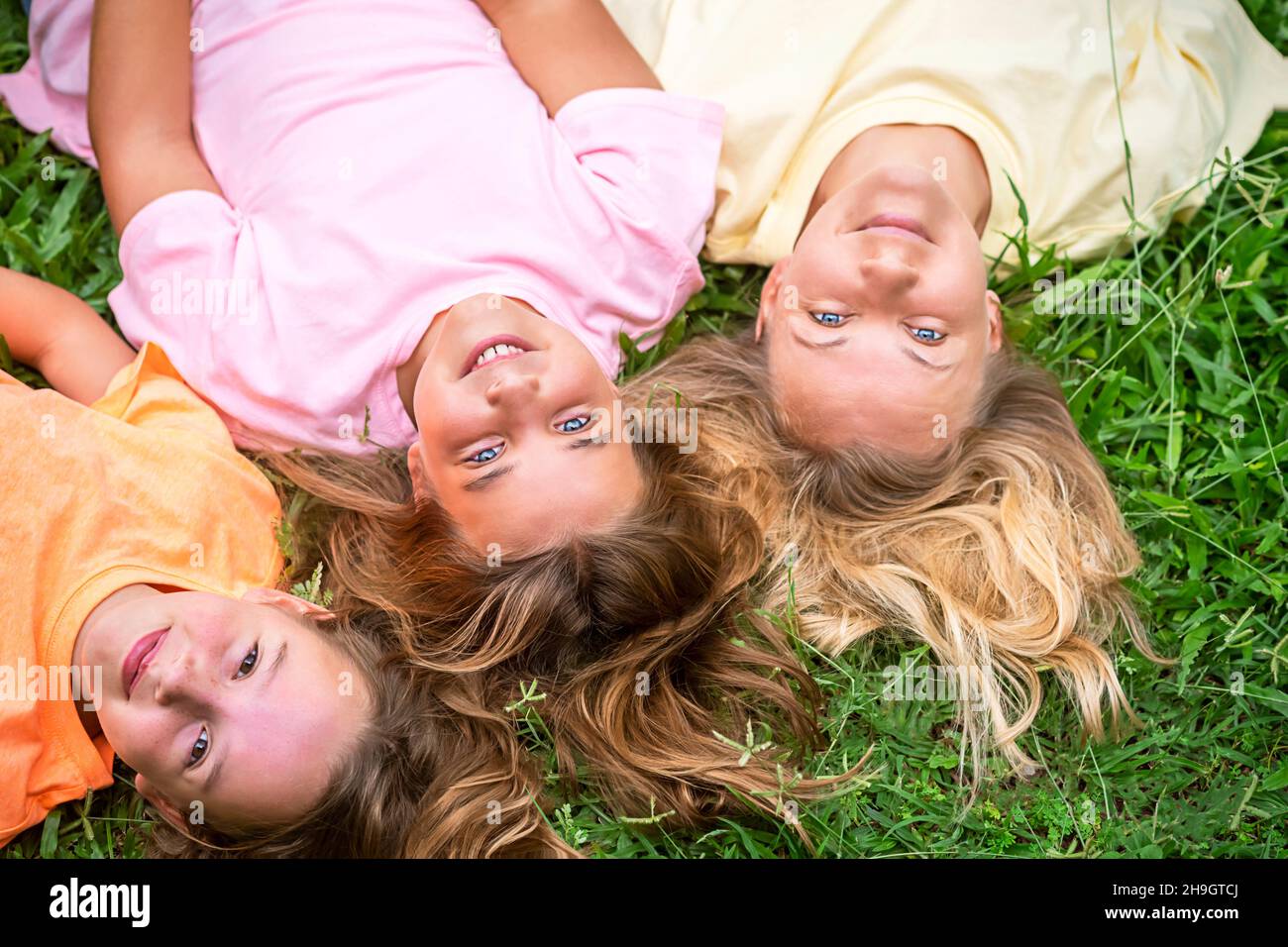 Girls on their backs hi-res stock photography and images - Alamy