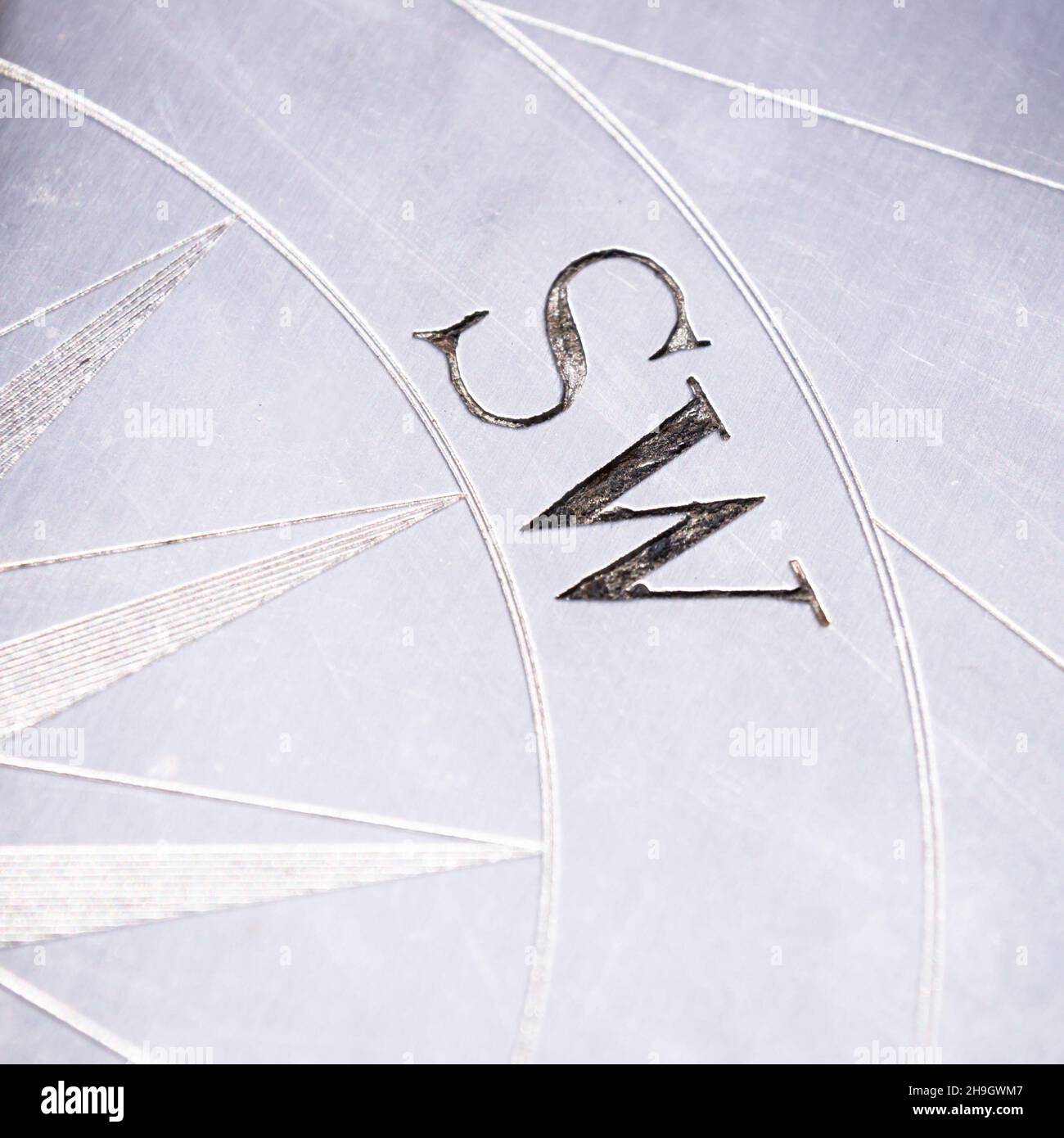 Antique compass rose hi-res stock photography and images - Alamy