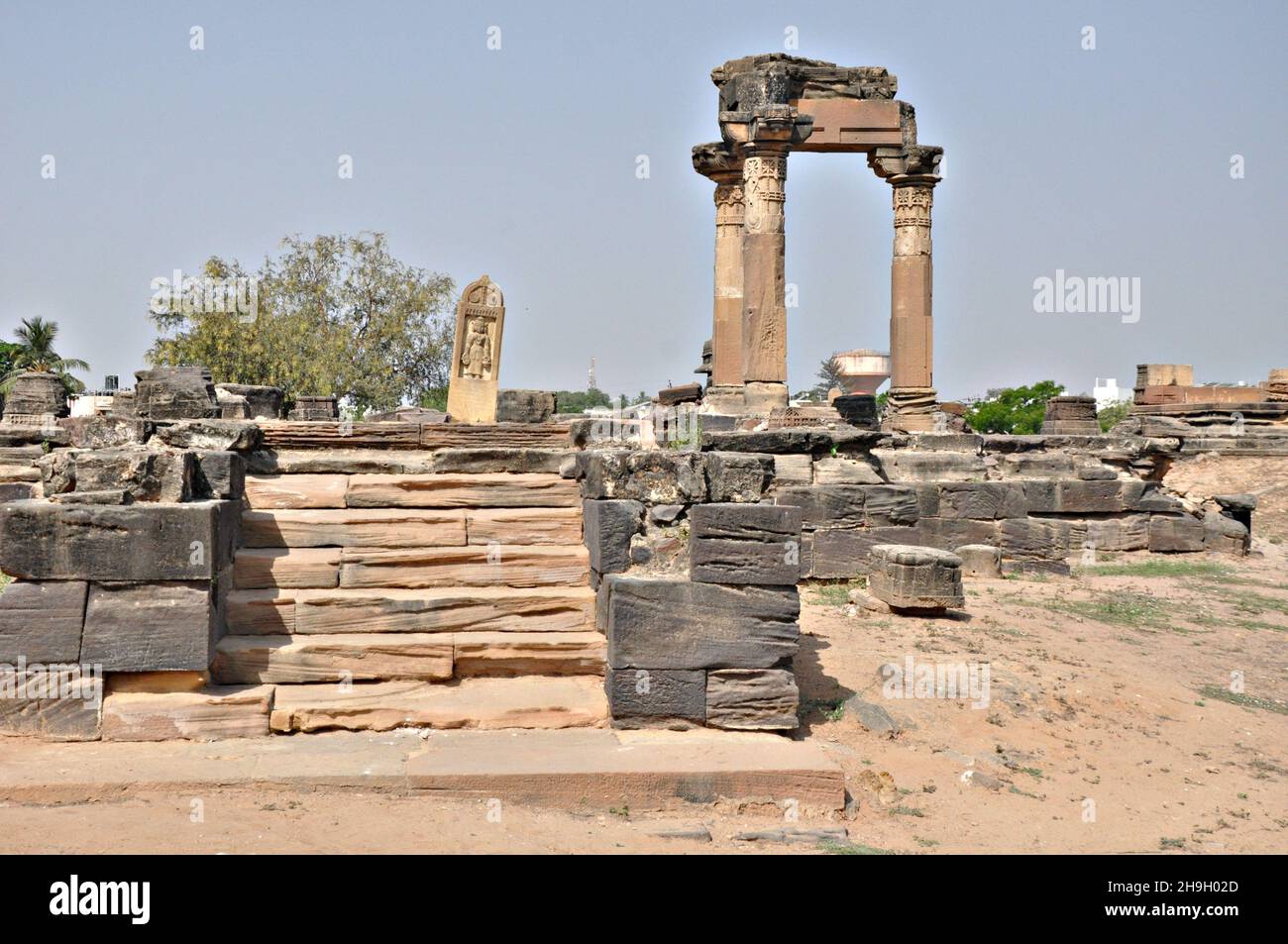 Ancient Indian Architecture. historical place or structure of worship ...