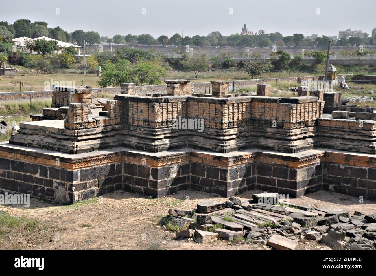 Ancient Indian Architecture. historical place or structure of worship ...