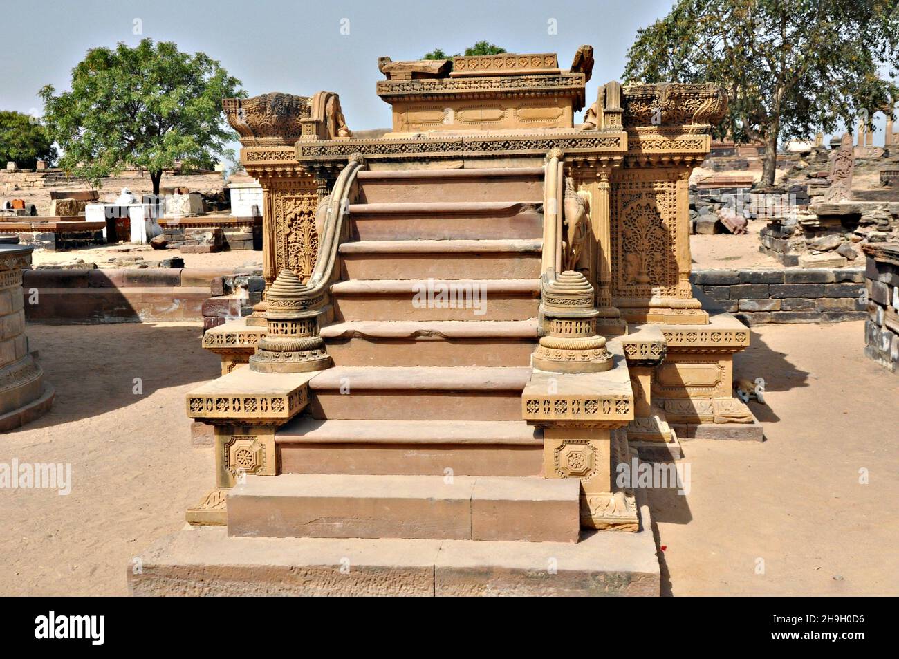 Ancient Indian Architecture. historical place or structure of worship ...